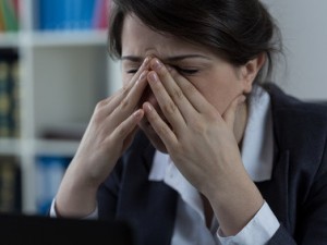 Sensitive Nose (Nasal Sensitivity) - Meaning, Symptoms and Causes ...